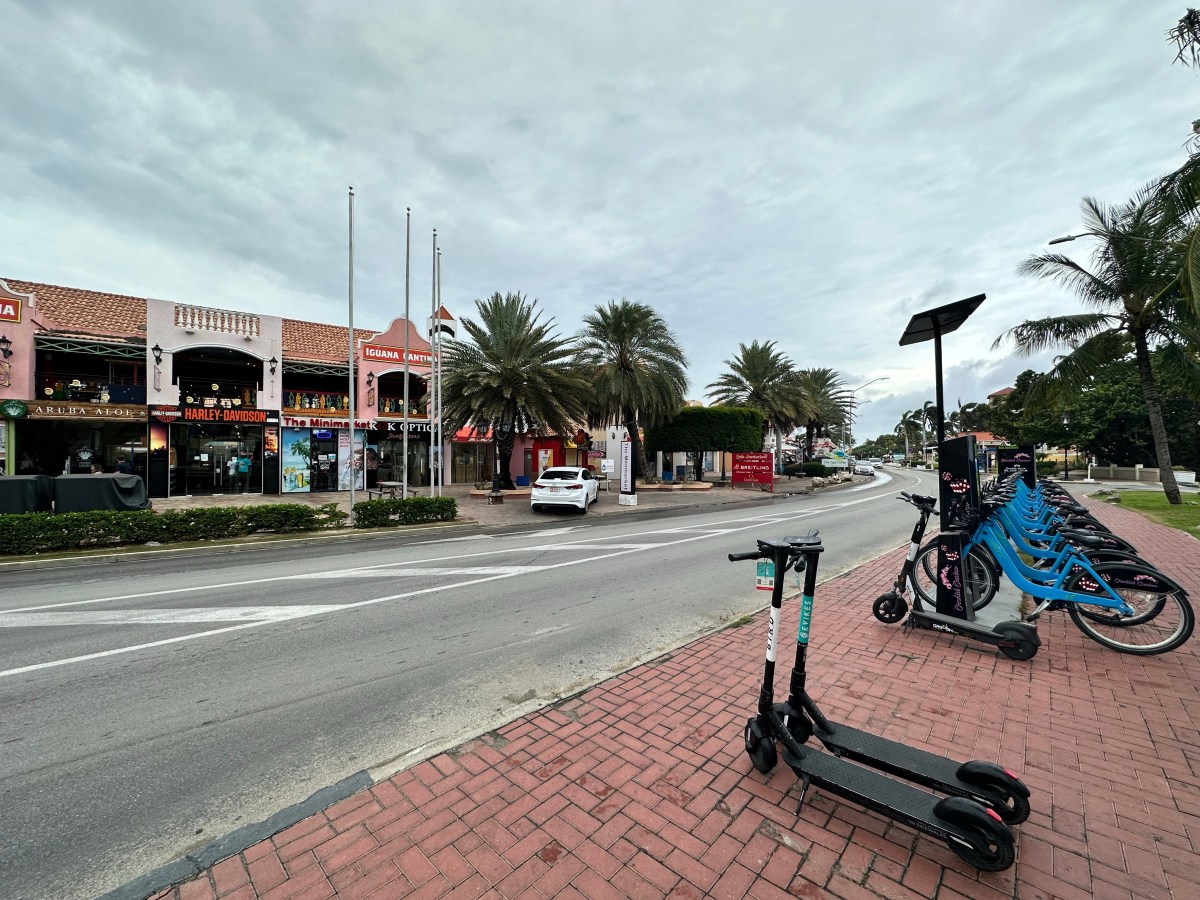 Halfway Mark – Aruba – Diary of a PTO Vacationer